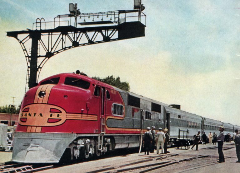 Santa Fe Streamliner 1940s | BAGDContext CSM